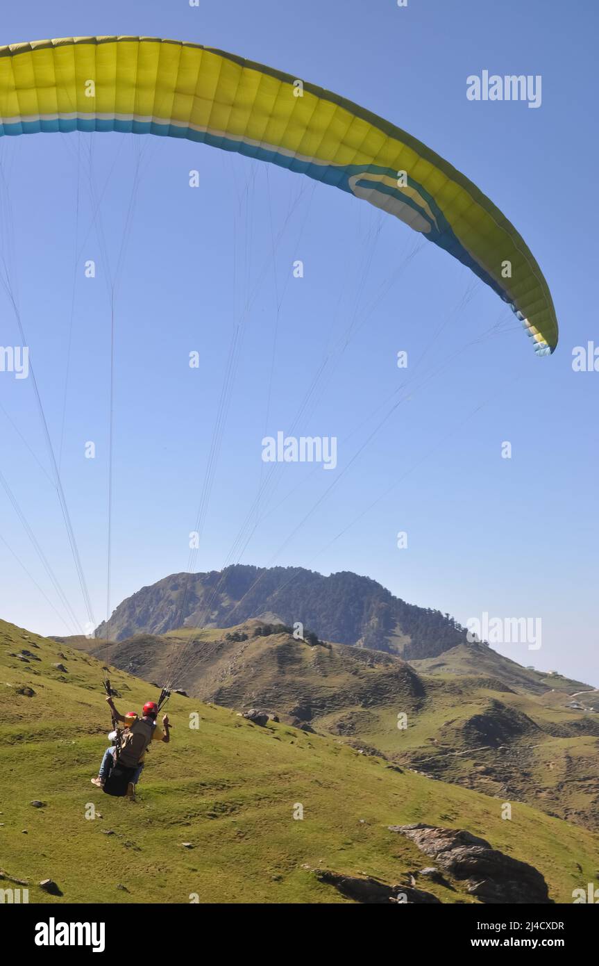 Tandem para glide mountain hi-res stock photography and images - Alamy