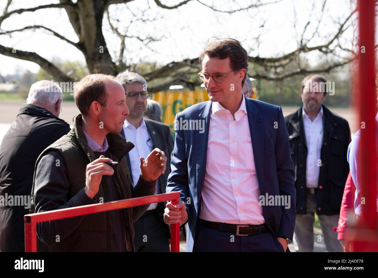 Farmer Christian MEYER explains Hendrik WUEST, WÃ st, CDU, Prime ...