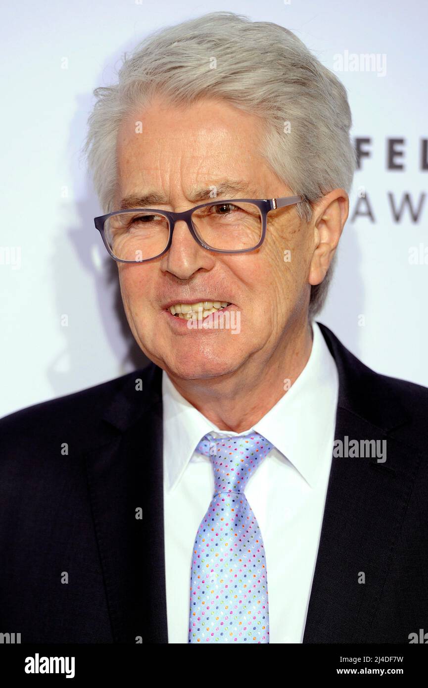 Munich. 17th Apr, 2016. The moderator, show host and entertainer Frank ...