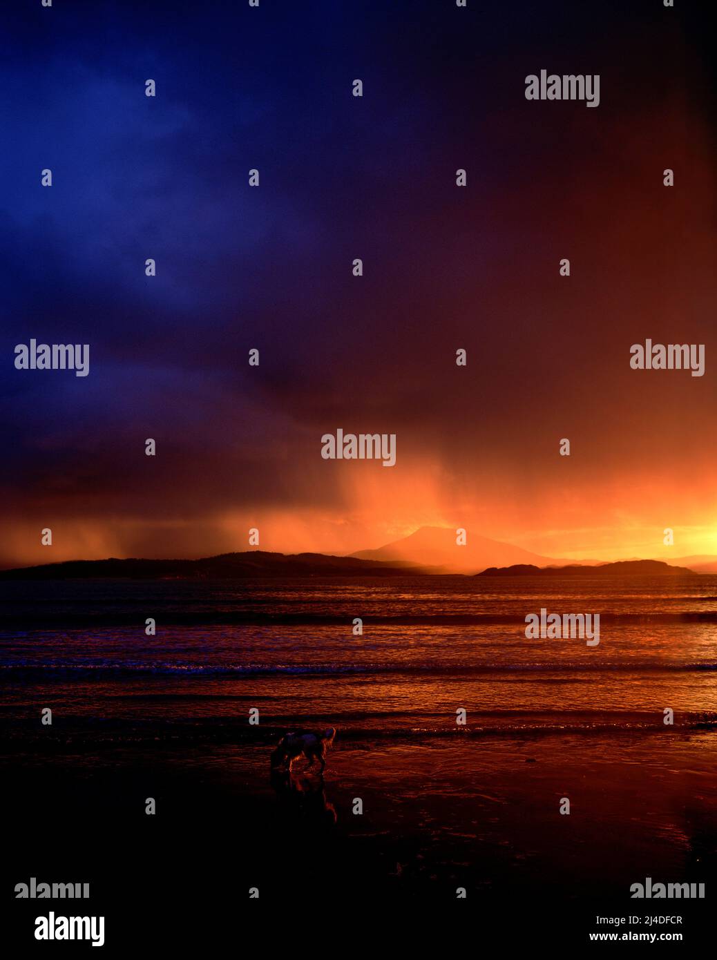 Muckish mountains hi-res stock photography and images - Alamy