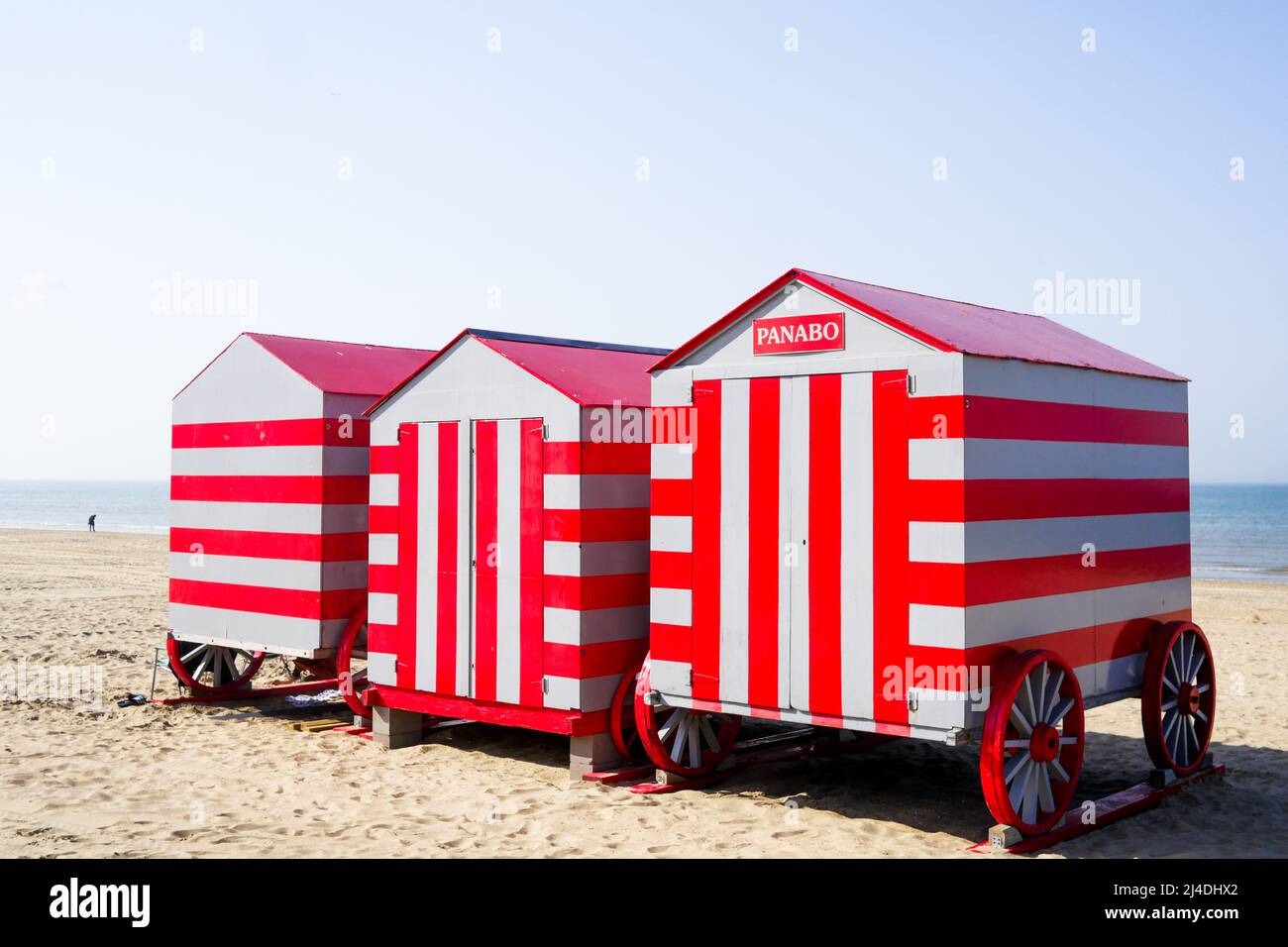 Beach huts, De Panne - La Panne, Belgium Stock Photo - Alamy