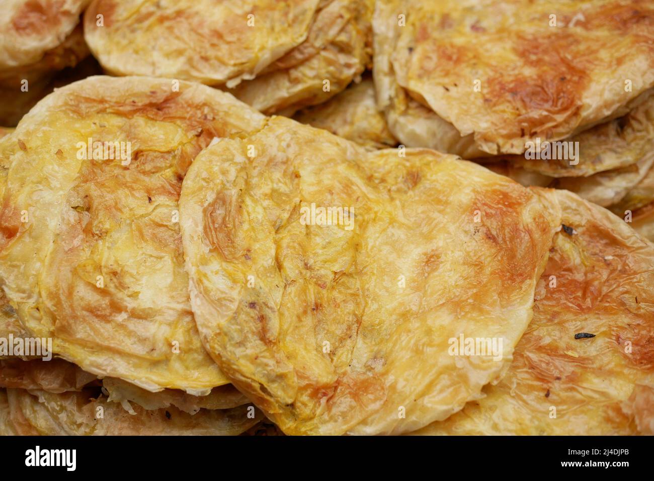homemade roti chapati on table Stock Photo - Alamy