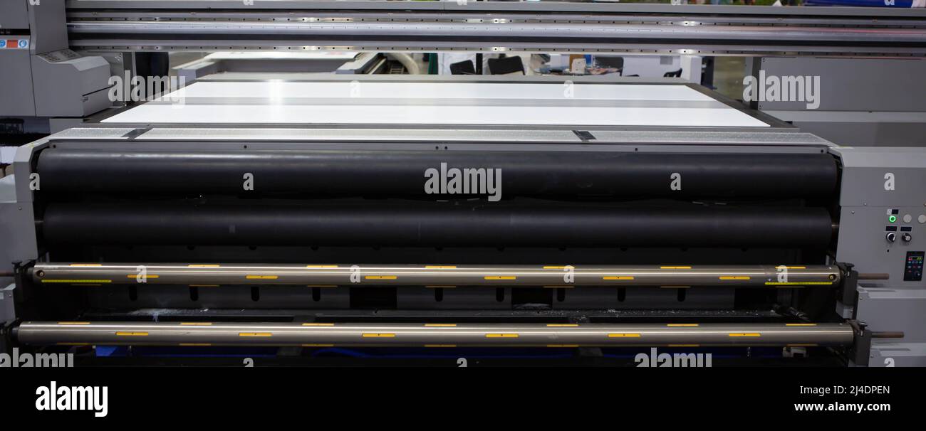 Flatbed printing machine hi-res stock photography and images - Alamy
