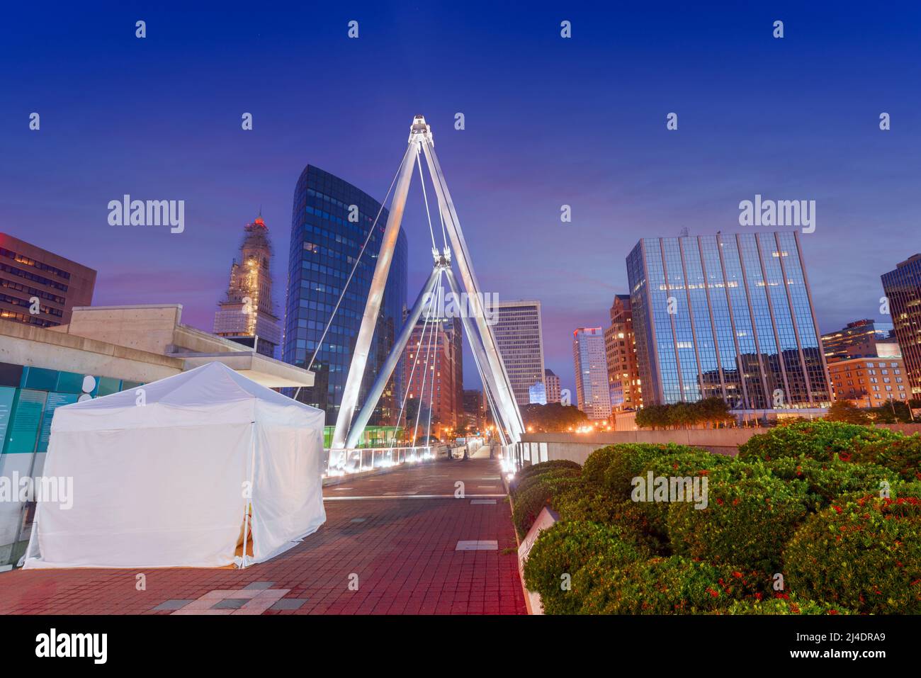 Hartford, Connecticut, USA skyline from Founders Bridge at twilight ...