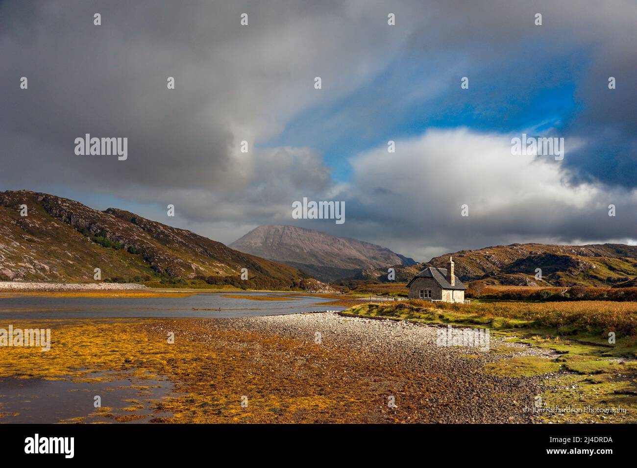 The mouth of the Laxford River in Sutherland, Scotland Stock Photo - Alamy