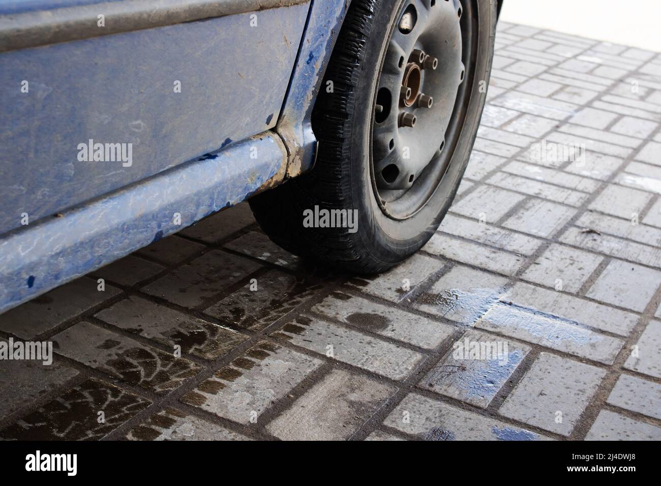Rough sills hi-res stock photography and images - Alamy