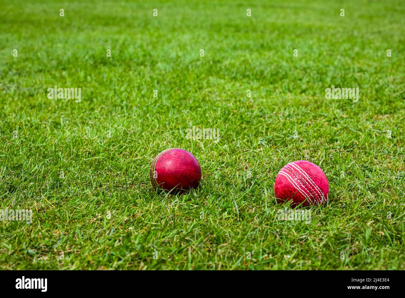 How to make cricket balls hi-res stock photography and images - Alamy