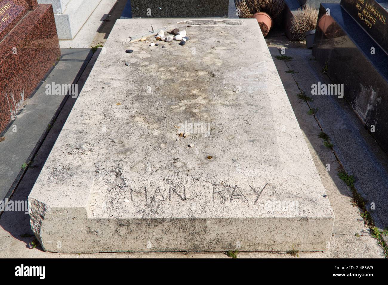 Surrealist artist Man Ray's tomb vandalized - detail - Montparnasse ...