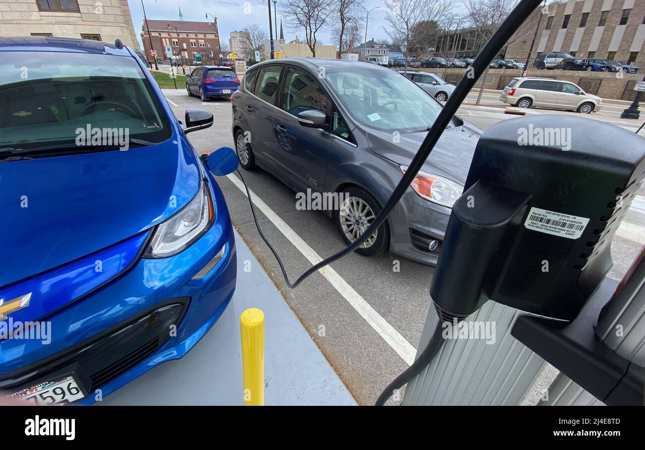 Beam ev charging hi-res stock photography and images - Alamy