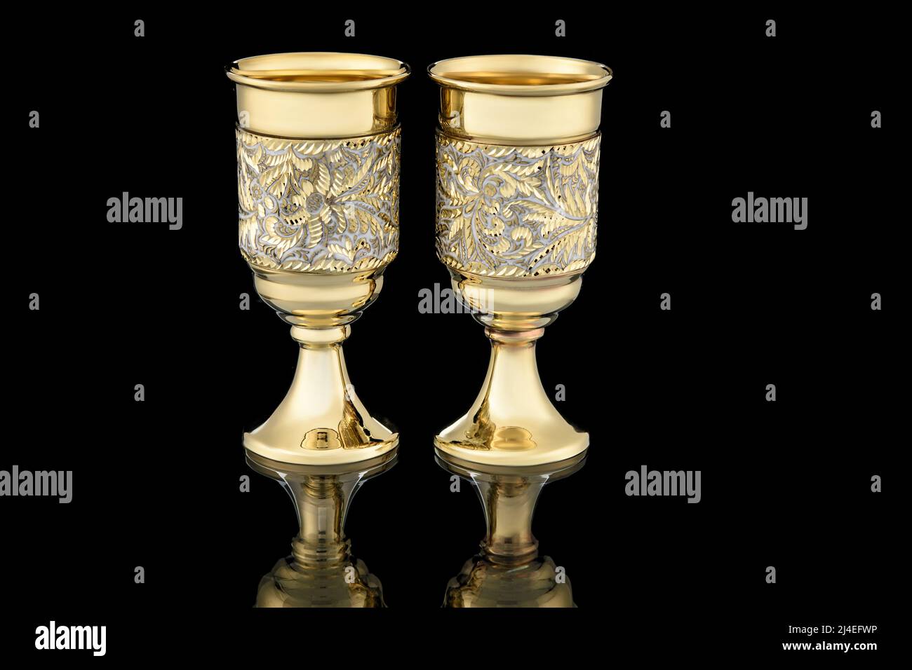 Medieval alcohol engraving hi-res stock photography and images - Alamy