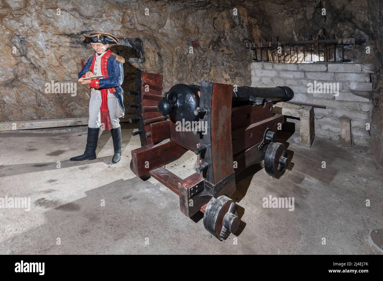Cannon mounted on Koehler's gun carriage, Great Siege Tunnels ...