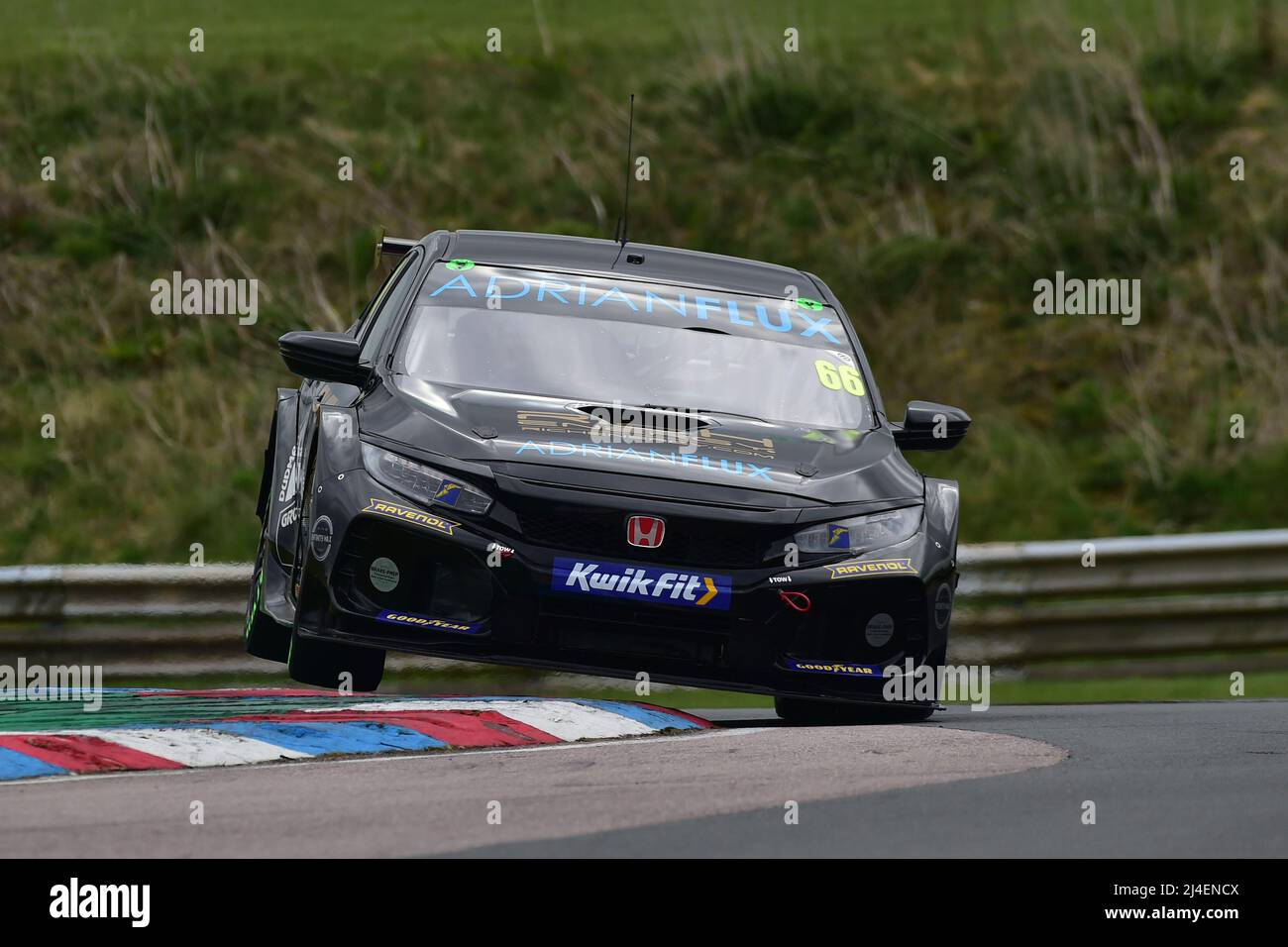 Josh Cook, Honda Civic Type R, BTCC bounces back into action in ...