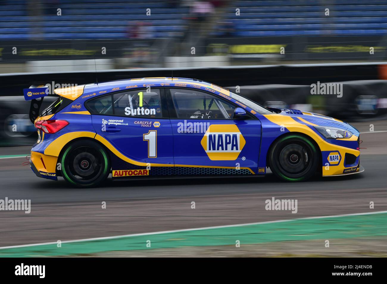 Ash Sutton, Ford Focus ST, BTCC bounces back into action in readiness ...