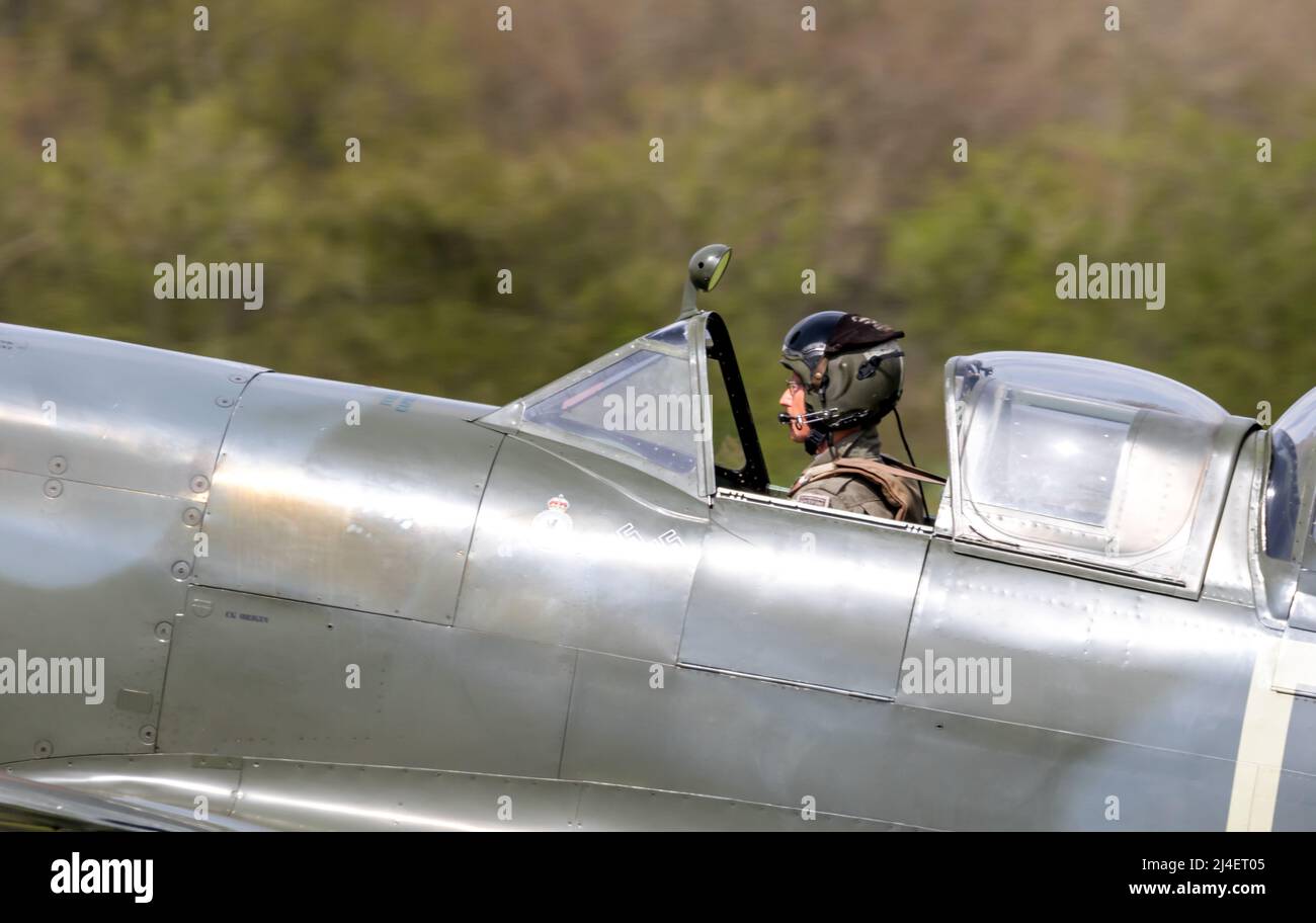 Aircrew ww2 hi-res stock photography and images - Alamy