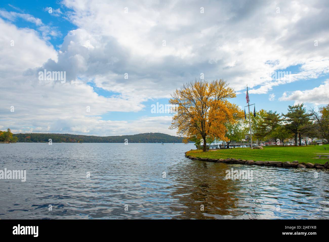 Lake Winnipesaukee Meredith Bay in historic town of Meredith in fall ...