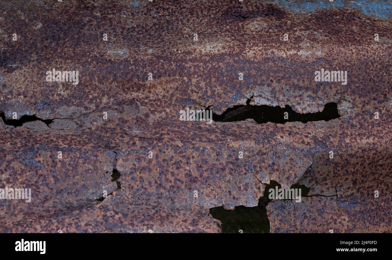 Brown rusty piece of metal hi-res stock photography and images - Alamy