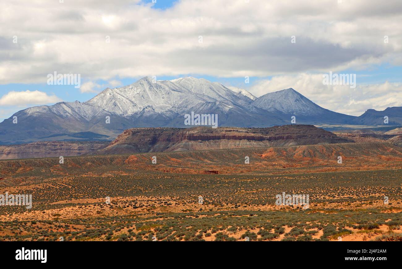Henry mountains hi-res stock photography and images - Alamy
