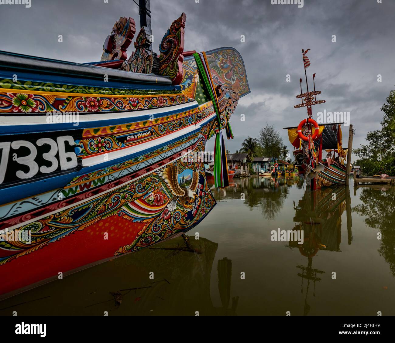 Malaysia traditional boat hi-res stock photography and images - Alamy