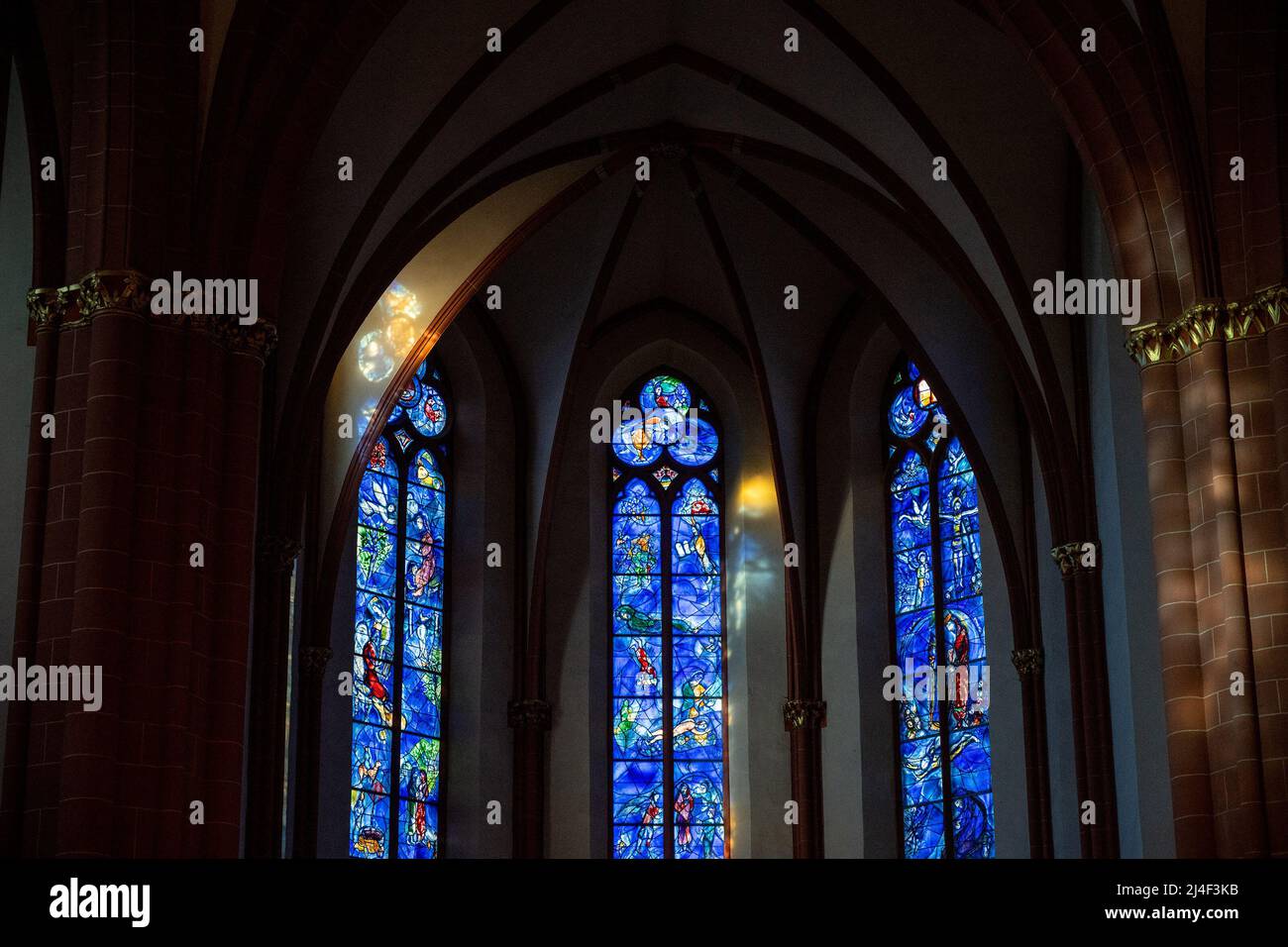 Mainz, Germany. 09th Apr, 2022. Windows by artist Marc Chagall (1887 ...