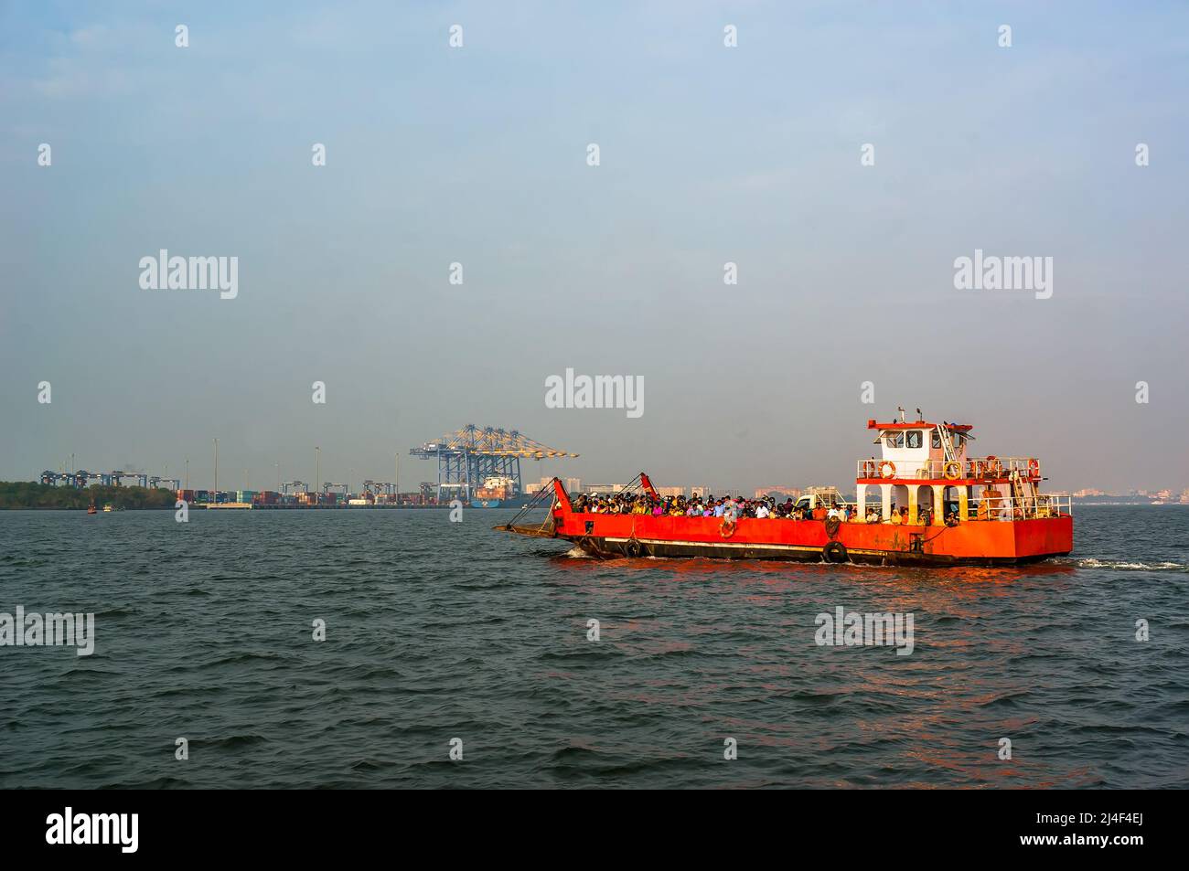 Fastest ferries hi-res stock photography and images - Alamy