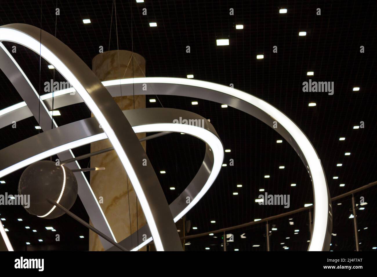 Shopping mall ceiling hi-res stock photography and images - Alamy