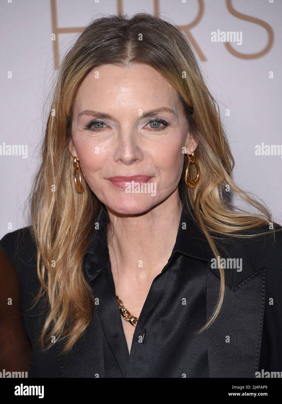 Los Angeles, USA. 14th Apr, 2022. Michelle Pfeiffer arriving to ...
