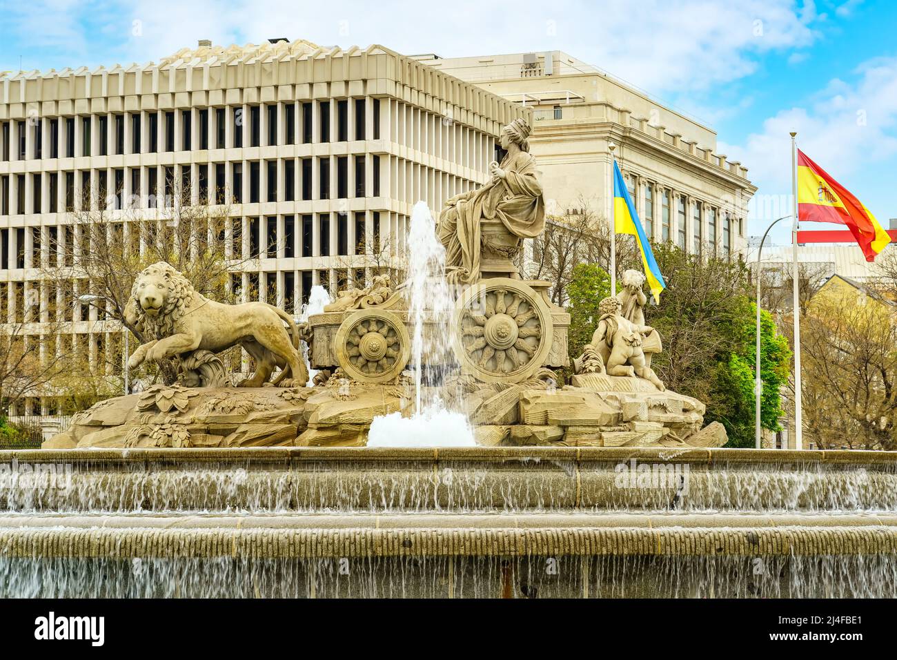 Famous Cibeles fountain in Madrid, in the tourist center of the city ...