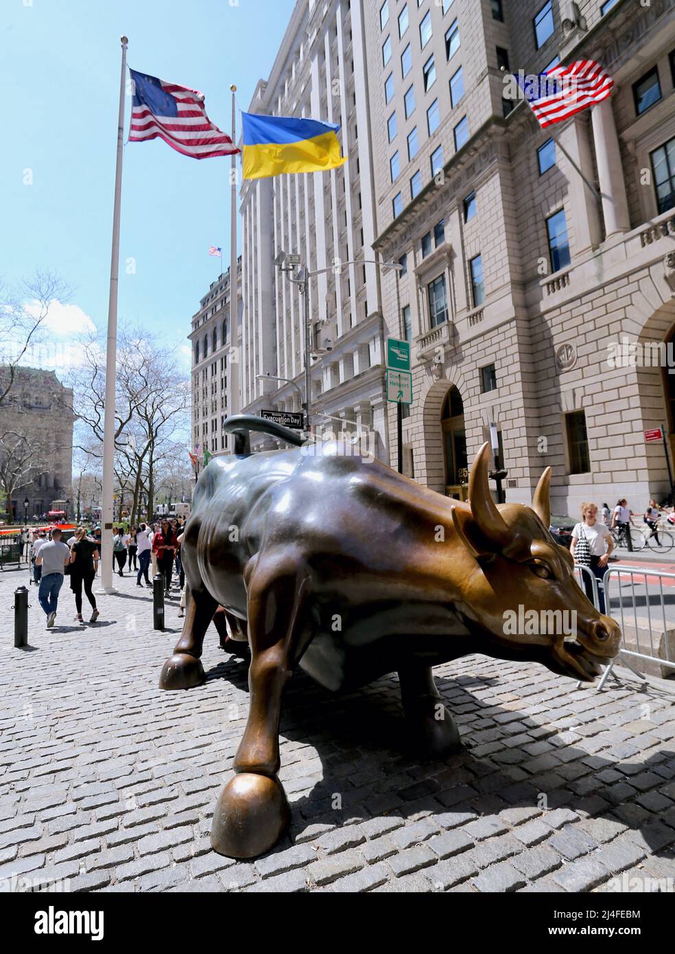 Famous Charging Bull by artist Arturo Di Modica on Broadway in New York ...