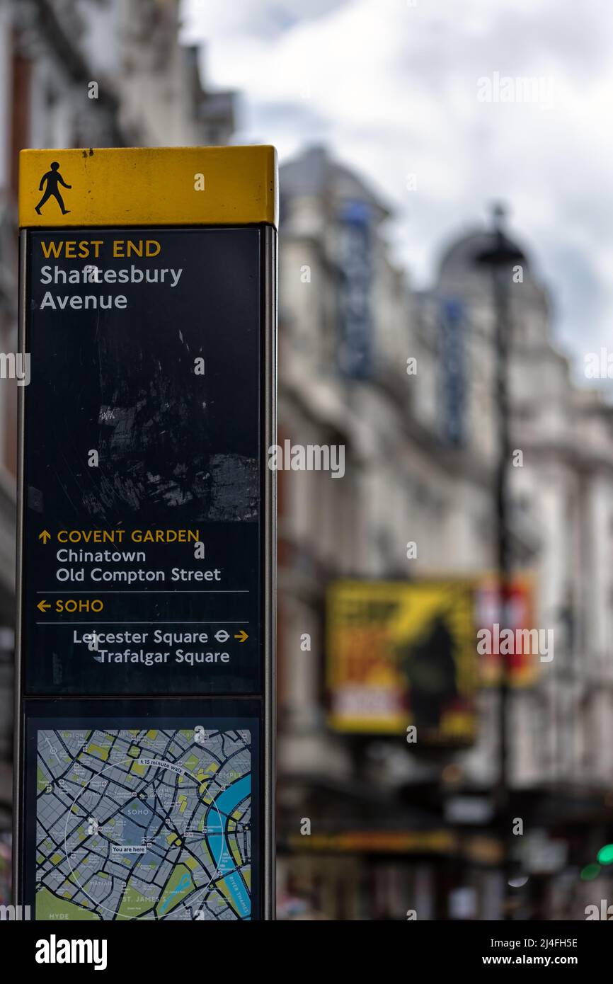 London tourist board hi-res stock photography and images - Alamy