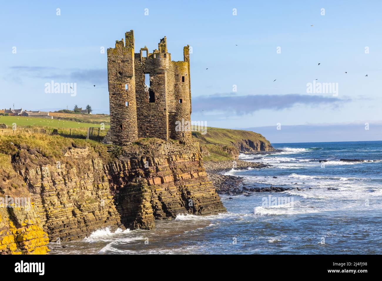 Keiss old castle hi-res stock photography and images - Alamy