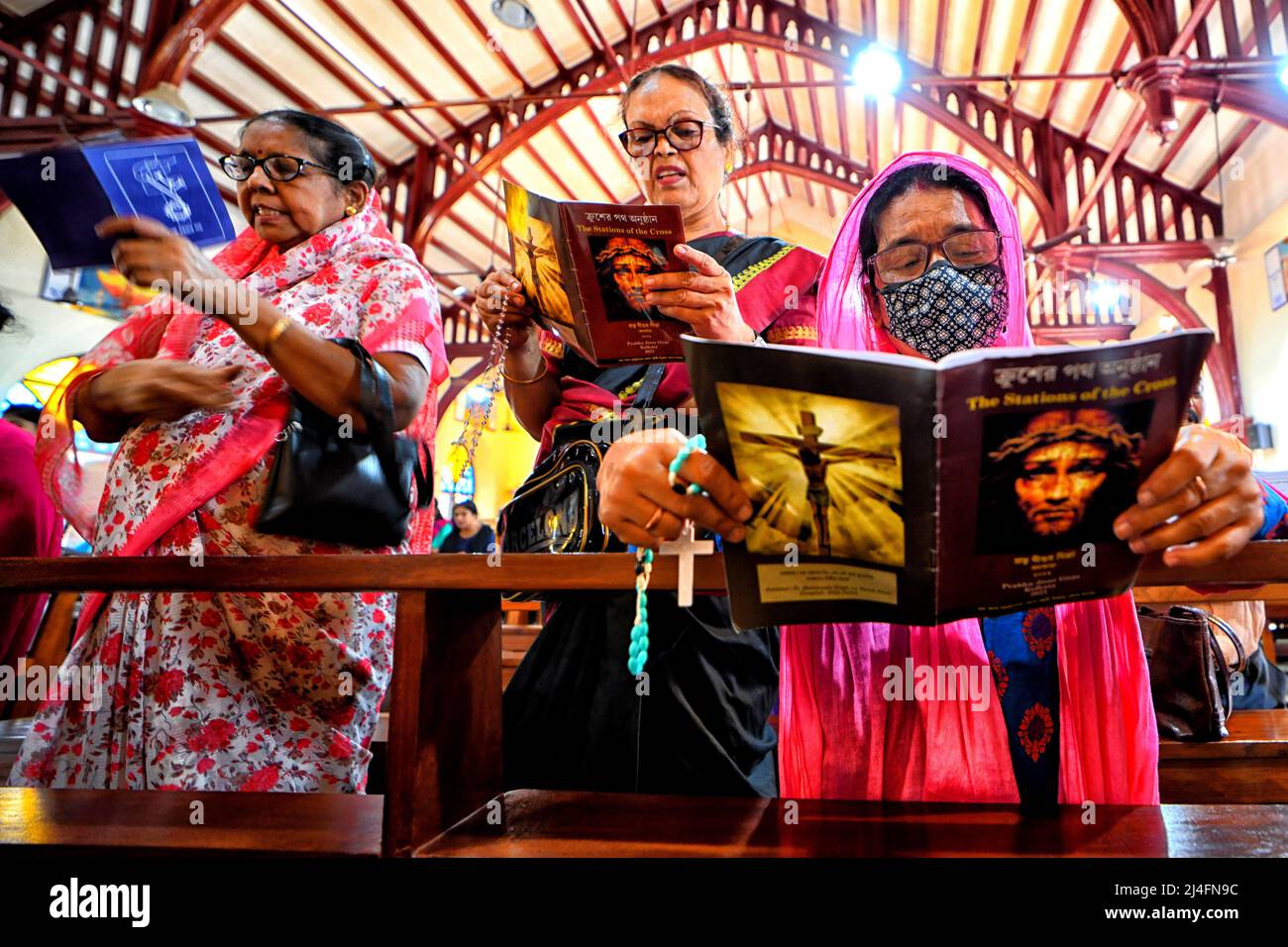Christian devotees seen offering prayers during Good Friday at Prabhu ...