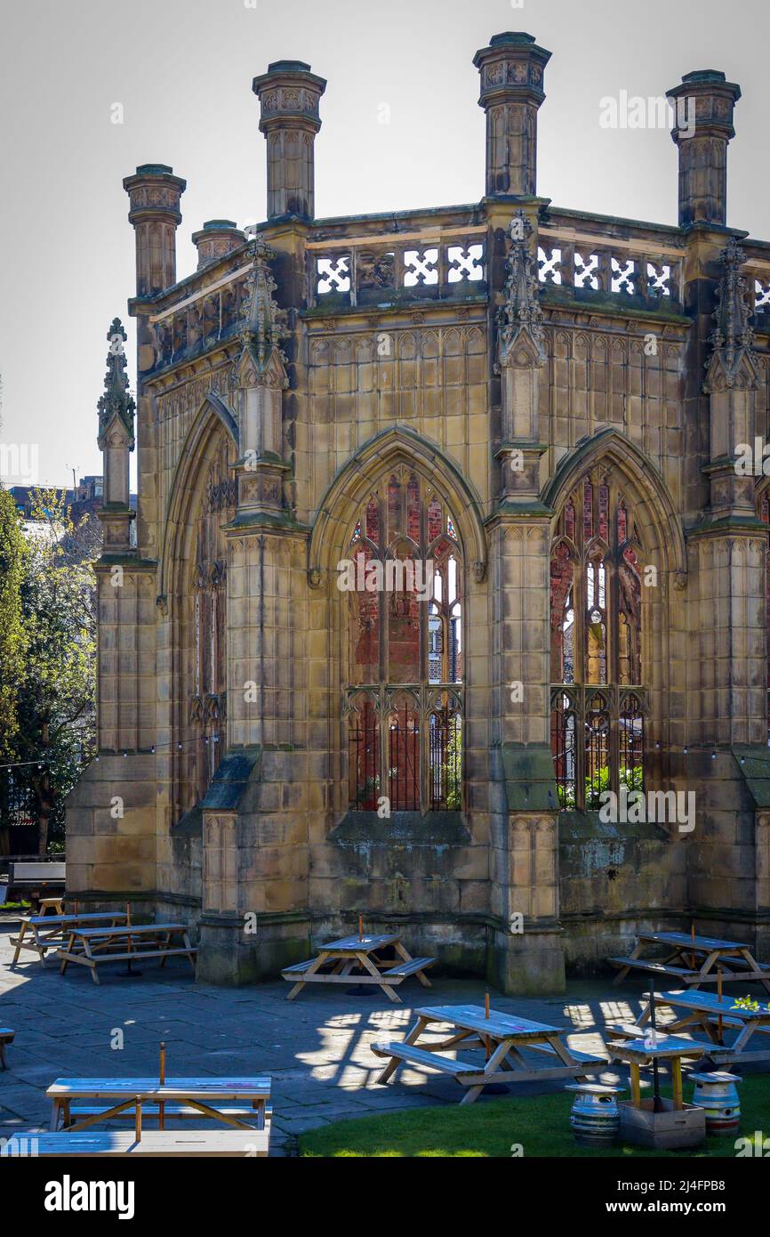 Bombed out structures hi-res stock photography and images - Alamy