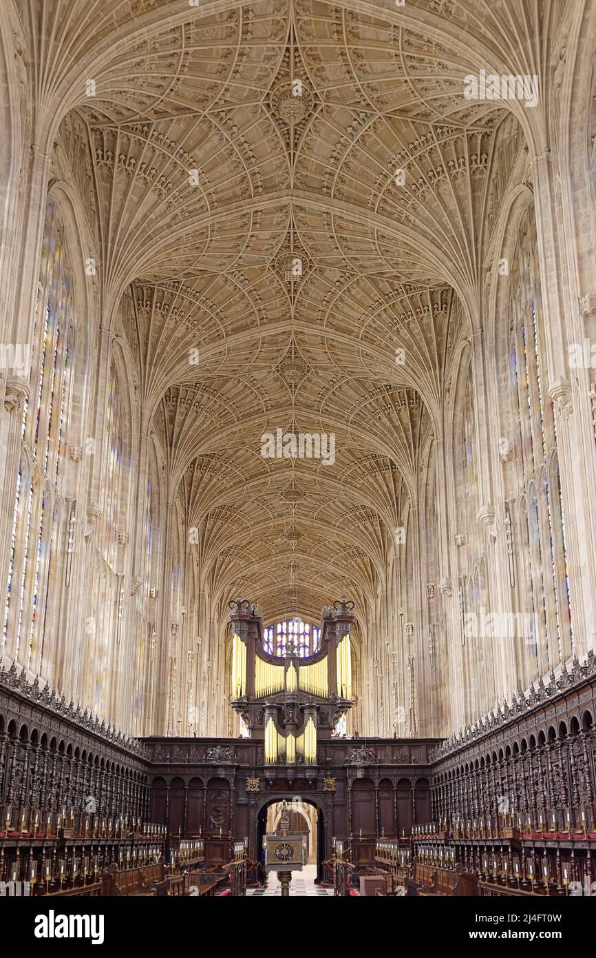 KINGS COLLEGE CHAPEL CAMBRIDGE THE FAN VAULT CEILING ROOD SCREEN AND ...