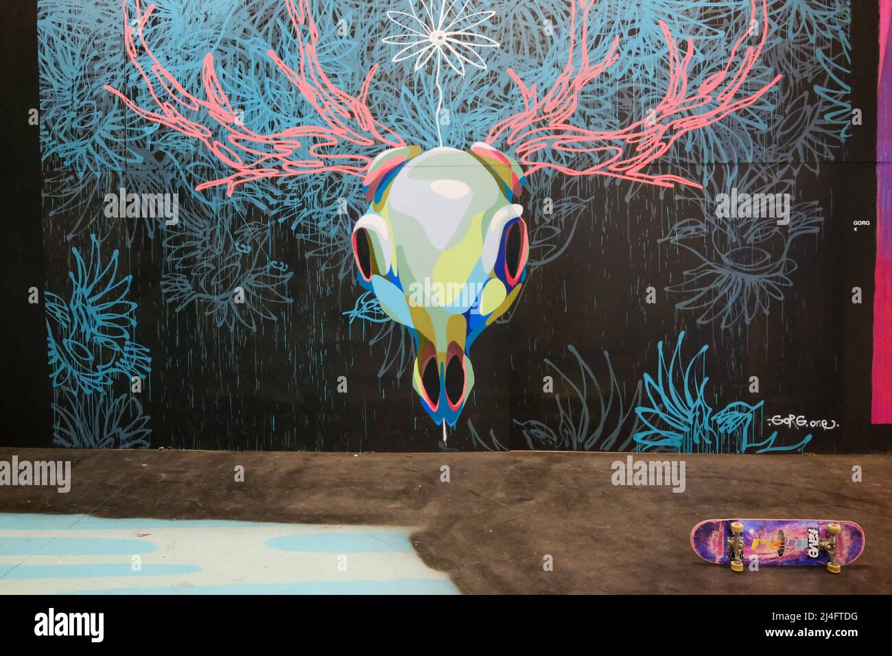 Work of the artist GORG. For its ninth edition, Mister Freeze, an urban ...