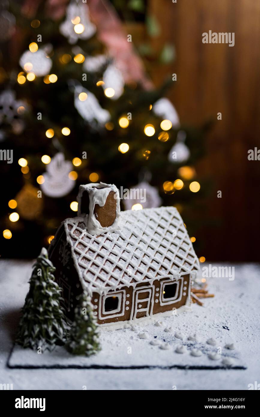 Gingerbread christmas toy trees hi-res stock photography and images - Alamy