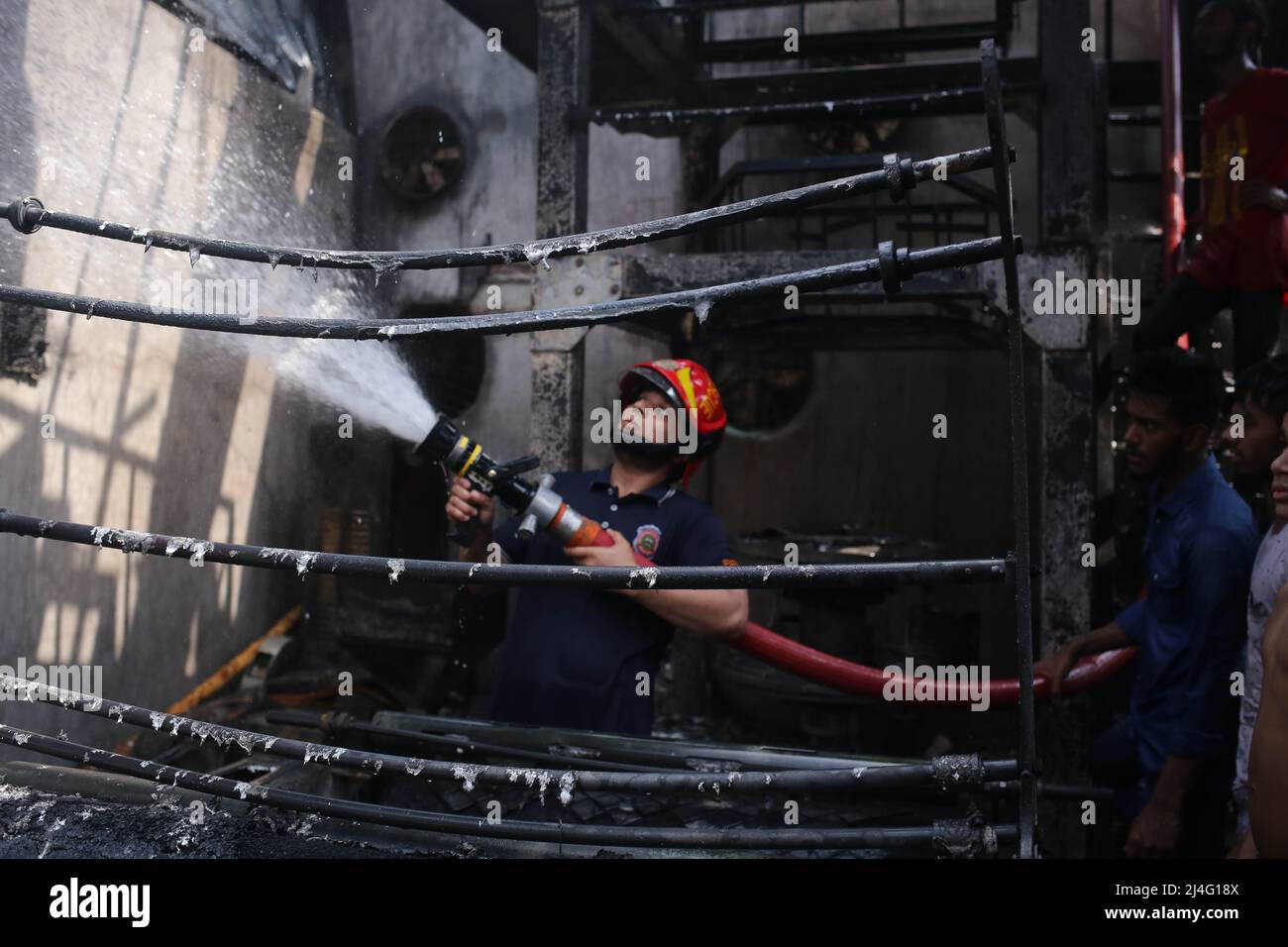 Factory units fire hi-res stock photography and images - Alamy