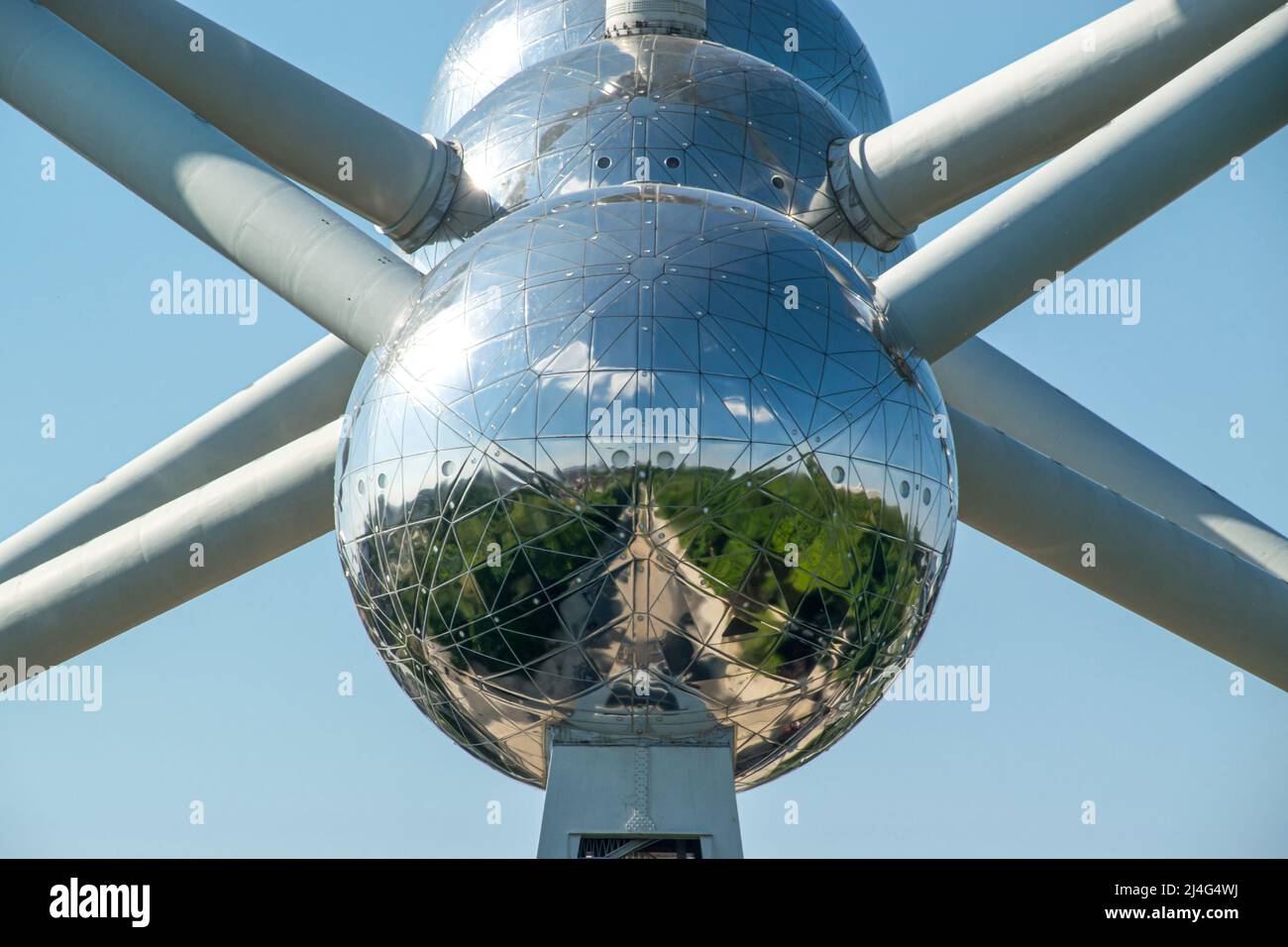 View of the atomium in Brussels, Belgium Stock Photo - Alamy