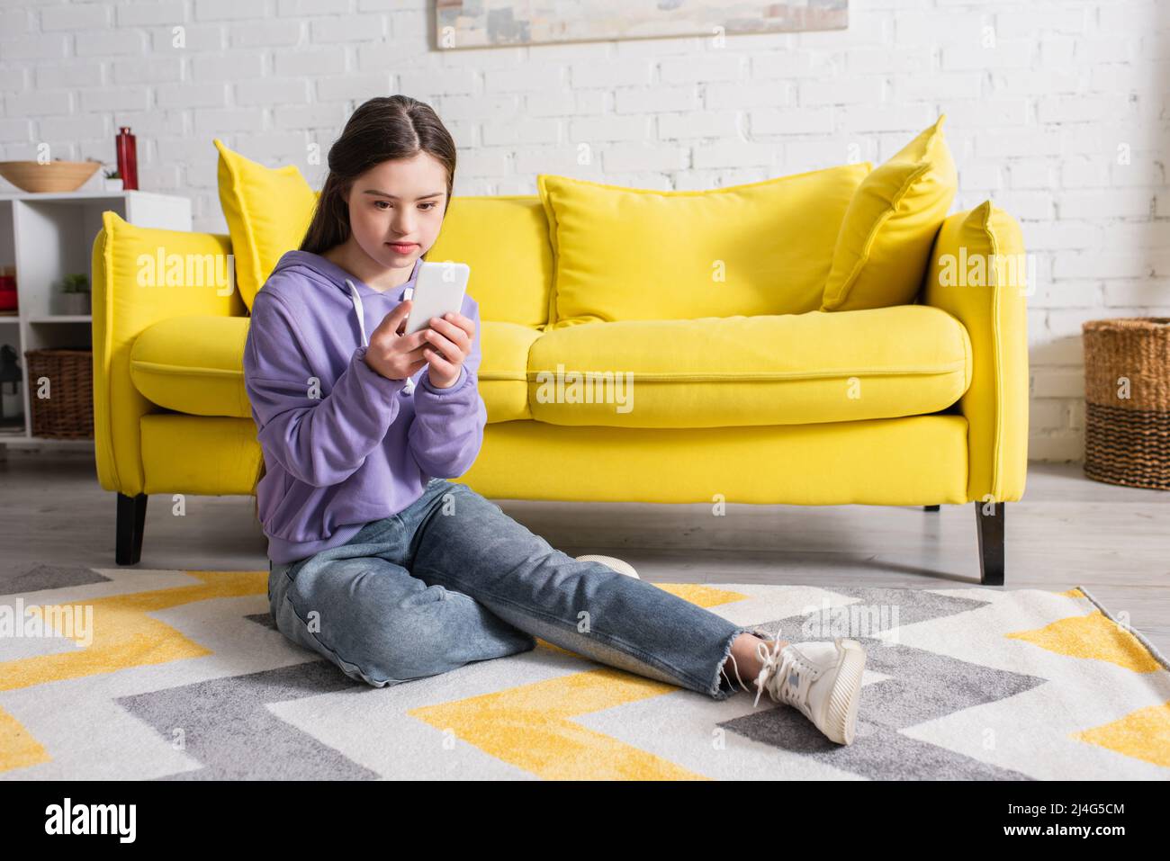 Teenager down syndrome using hi-res stock photography and images - Alamy