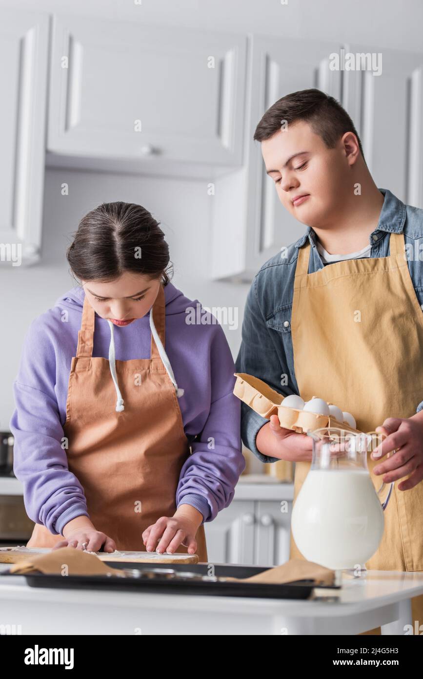 Teen girl eggs hi-res stock photography and images - Alamy