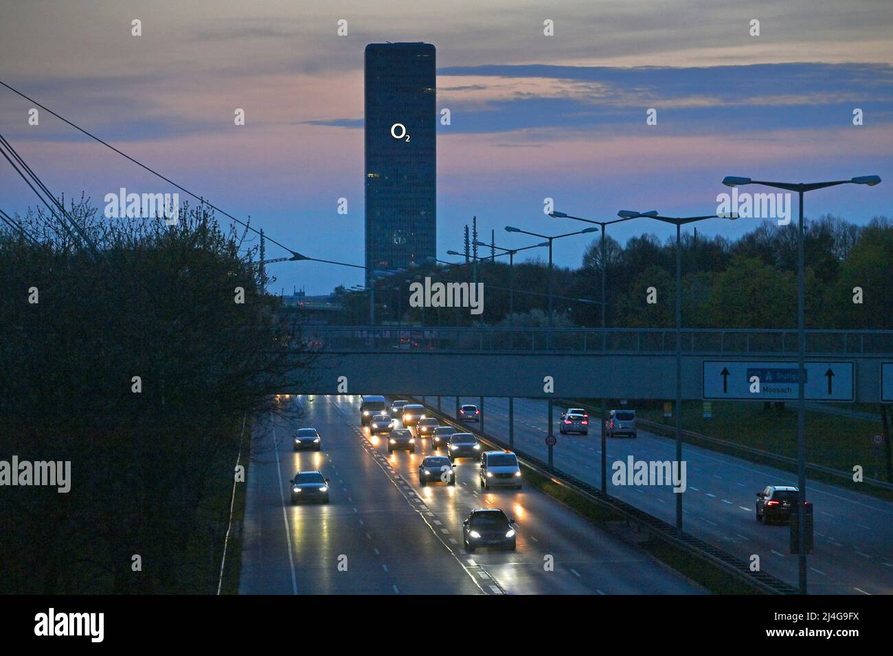 Headquarters of the telecommunications company O2, Telefonica in Munich ...