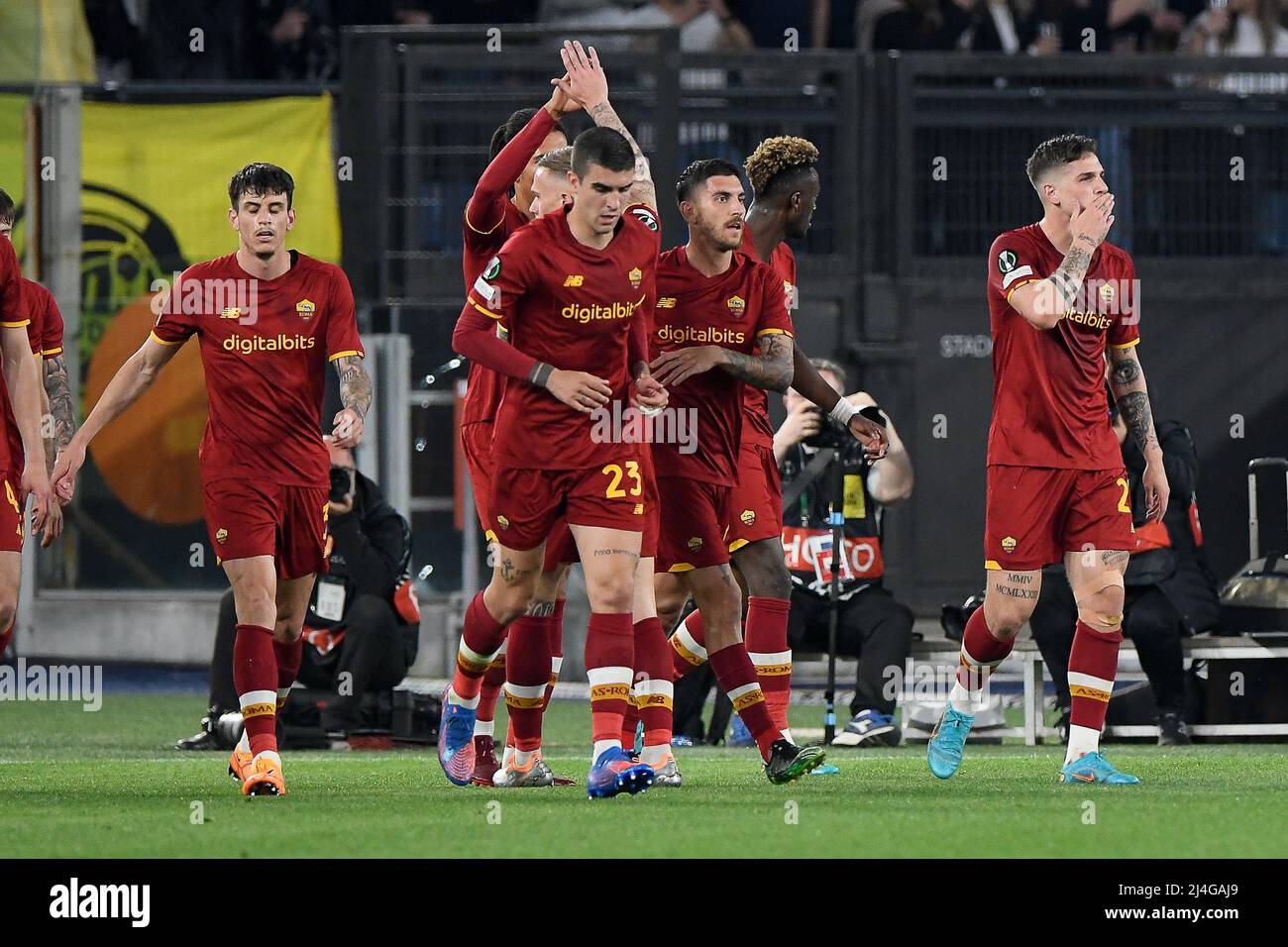 Roma's players jubilates after scoring the goal 2-0 in the 23th minute ...