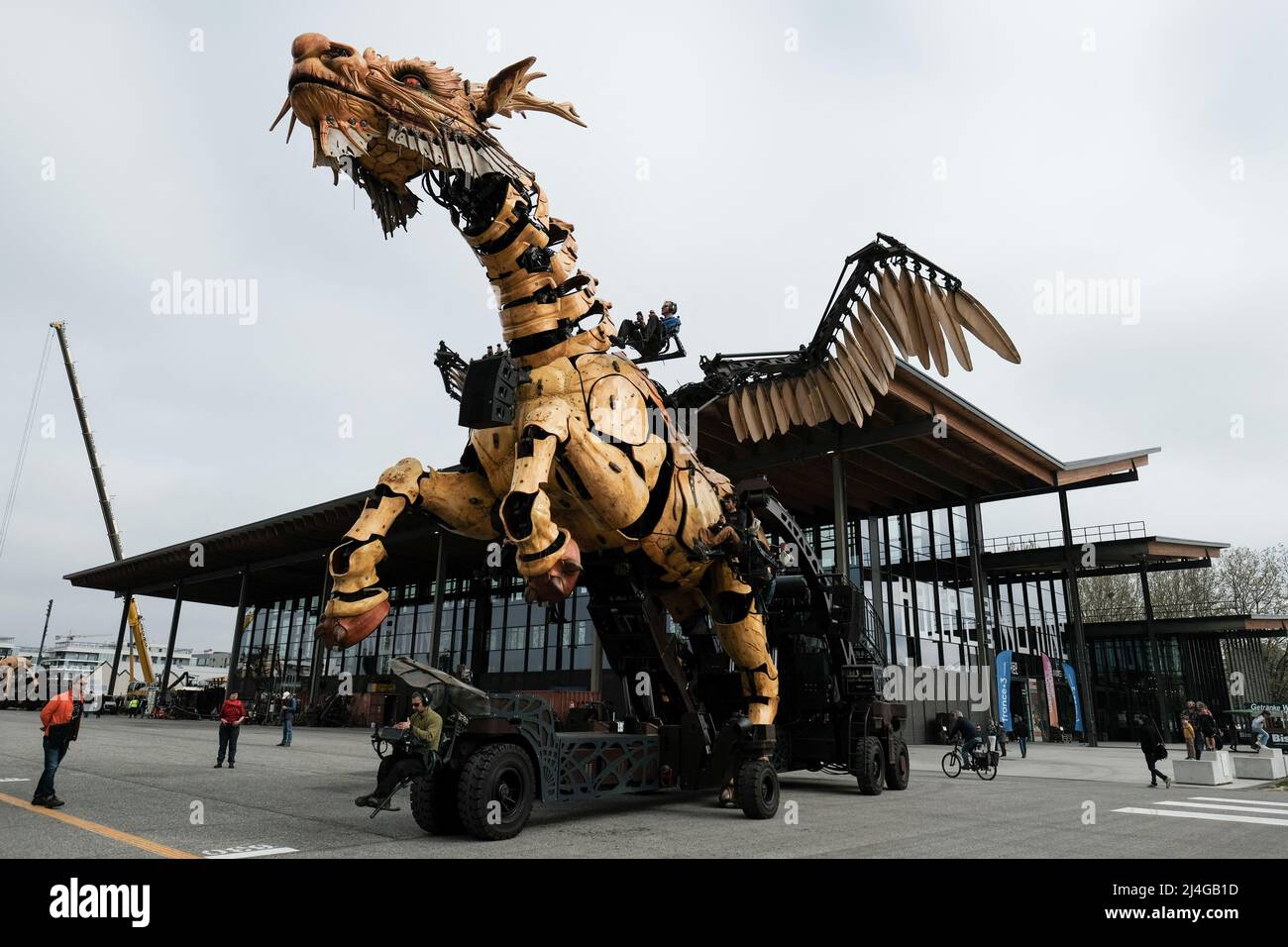 Halle de la machine hi-res stock photography and images - Alamy