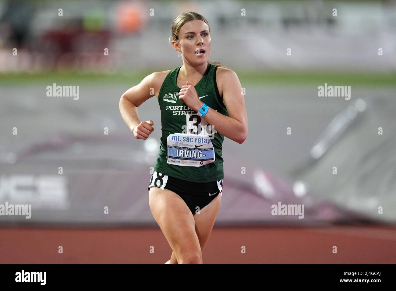 Maya Irving of Portland State runs in the collegiate women's 10,000m ...