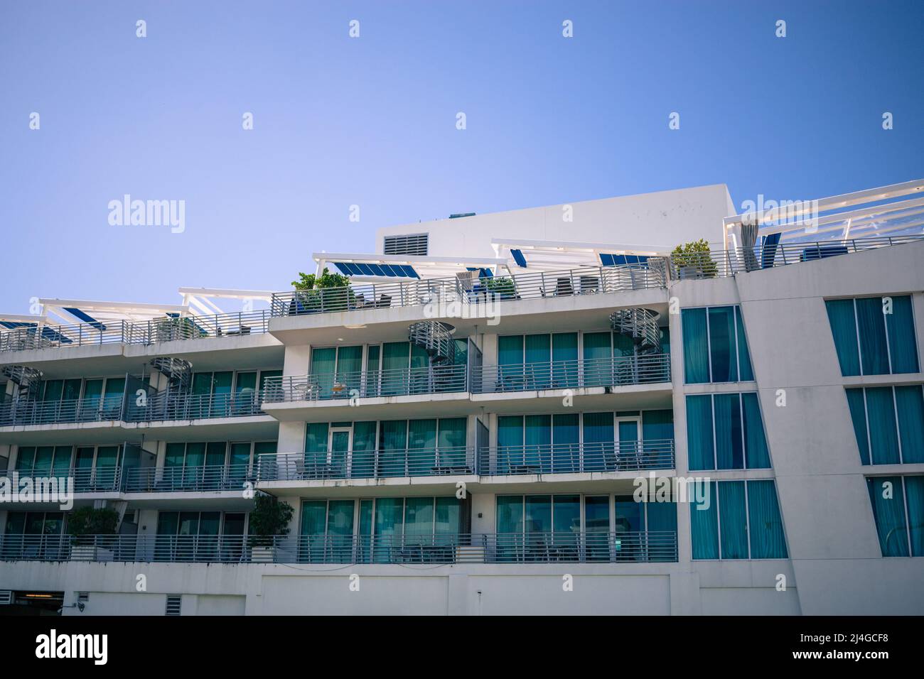 Architettura di miami beach hi-res stock photography and images - Alamy