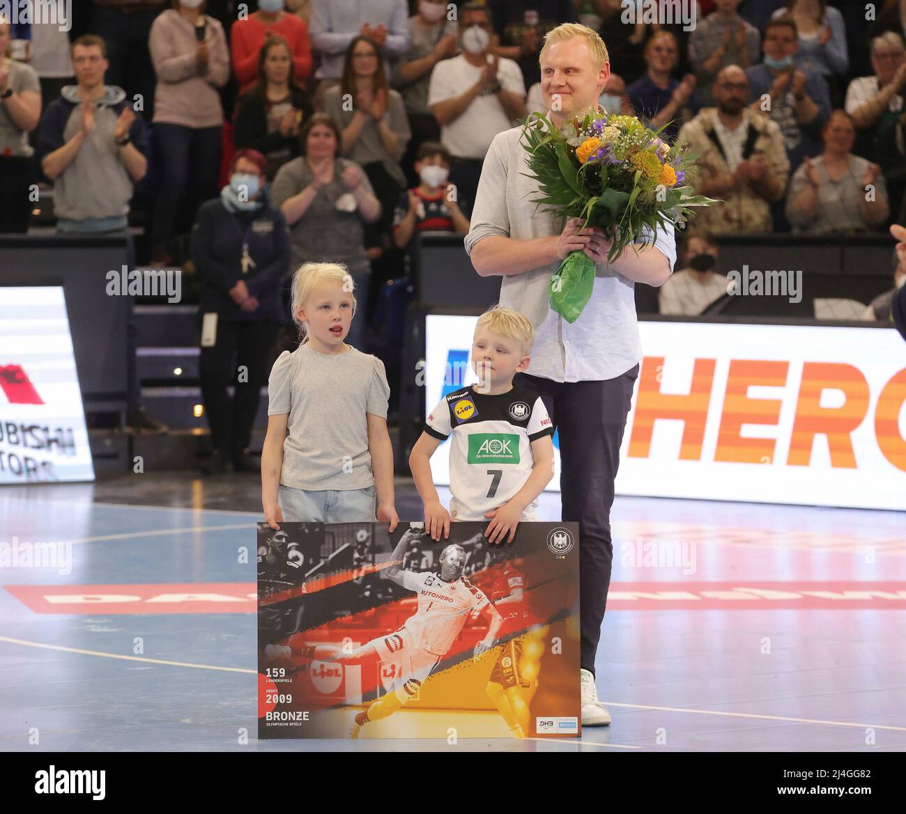 Keel, Deutschland. 13th Apr, 2022. firo: 04/13/2022 Lv§nderspiel: men ...