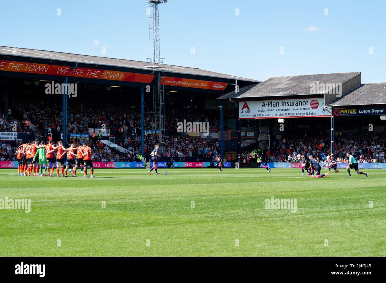 Luton town fc hi-res stock photography and images - Alamy