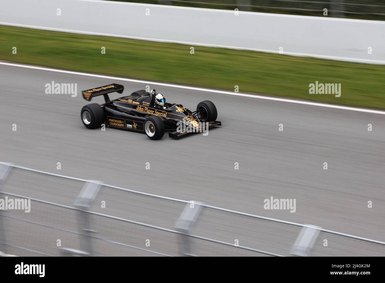 1982 Lotus 91 JPS Formula 1 car taking part in Masters Racing Legends ...
