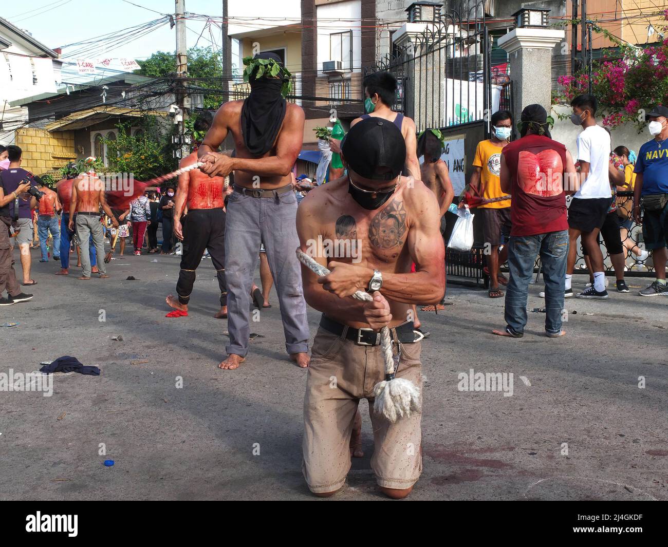 Death rituals of the philippines hi-res stock photography and images ...