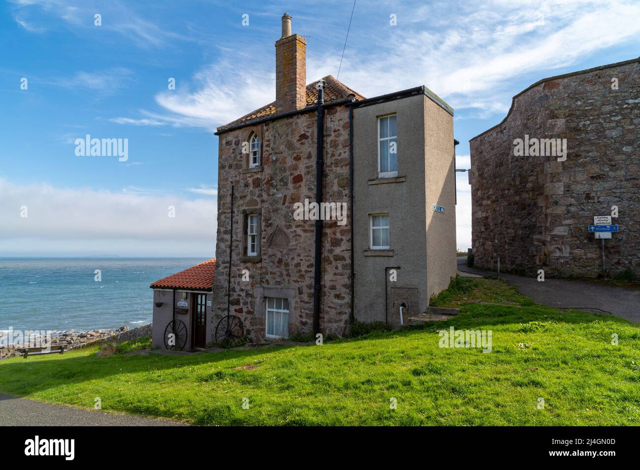 Anstruther sign hi-res stock photography and images - Alamy