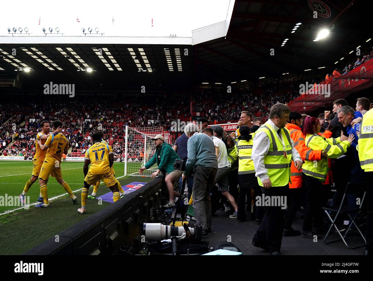 Tom mcintyre hi-res stock photography and images - Alamy